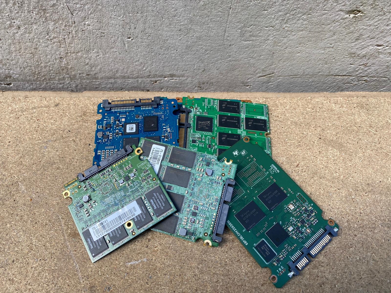 36315 - Solid State Drive (SSD) printed circuit board - Holland Recycling